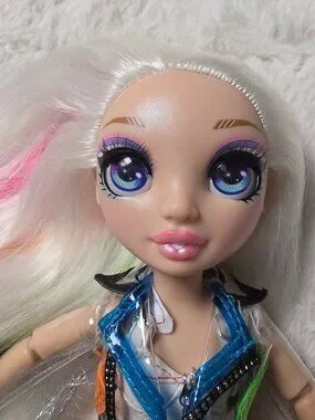 Rainbow High | Toys | 220 Rainbow High Amaya Raine Hair Studio Fashion ...